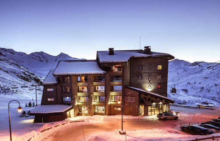 Val Thorens : l'hôtel Altapura, entre esprit alpin et déco rétro design