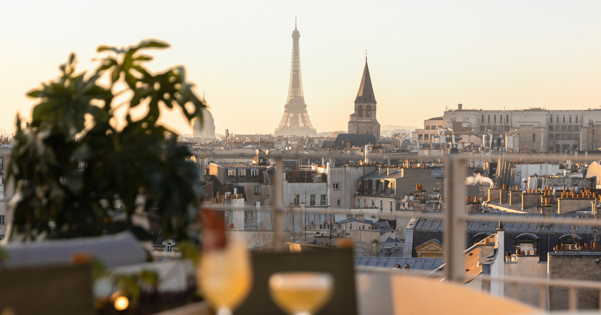 Hôtel Dame des Arts : le rooftop dont tout le monde va parler à Paris