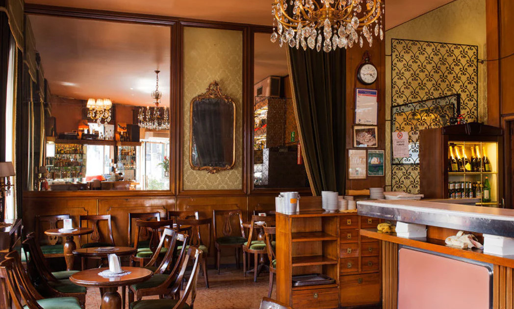 Pourquoi le Bar Basso est le bar le plus cool au monde ? - IDEAT