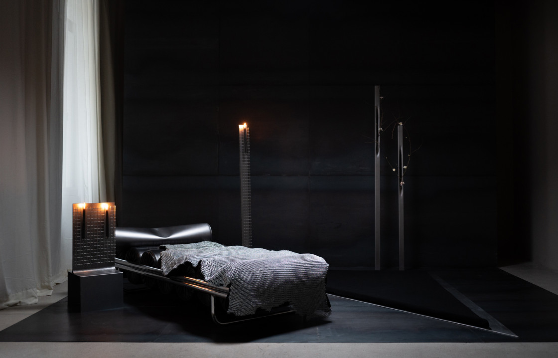 Le duo André Jacob présente sa première collection en auto-édition