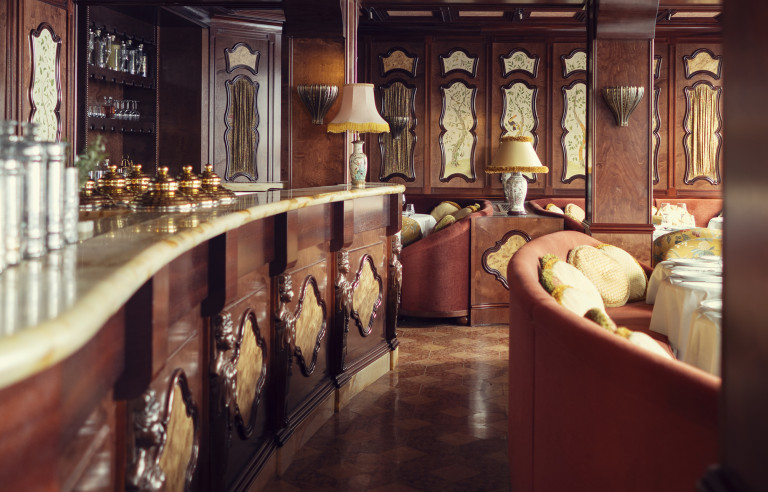 Paris : le légendaire restaurant Procope se refait une beauté - IDEAT